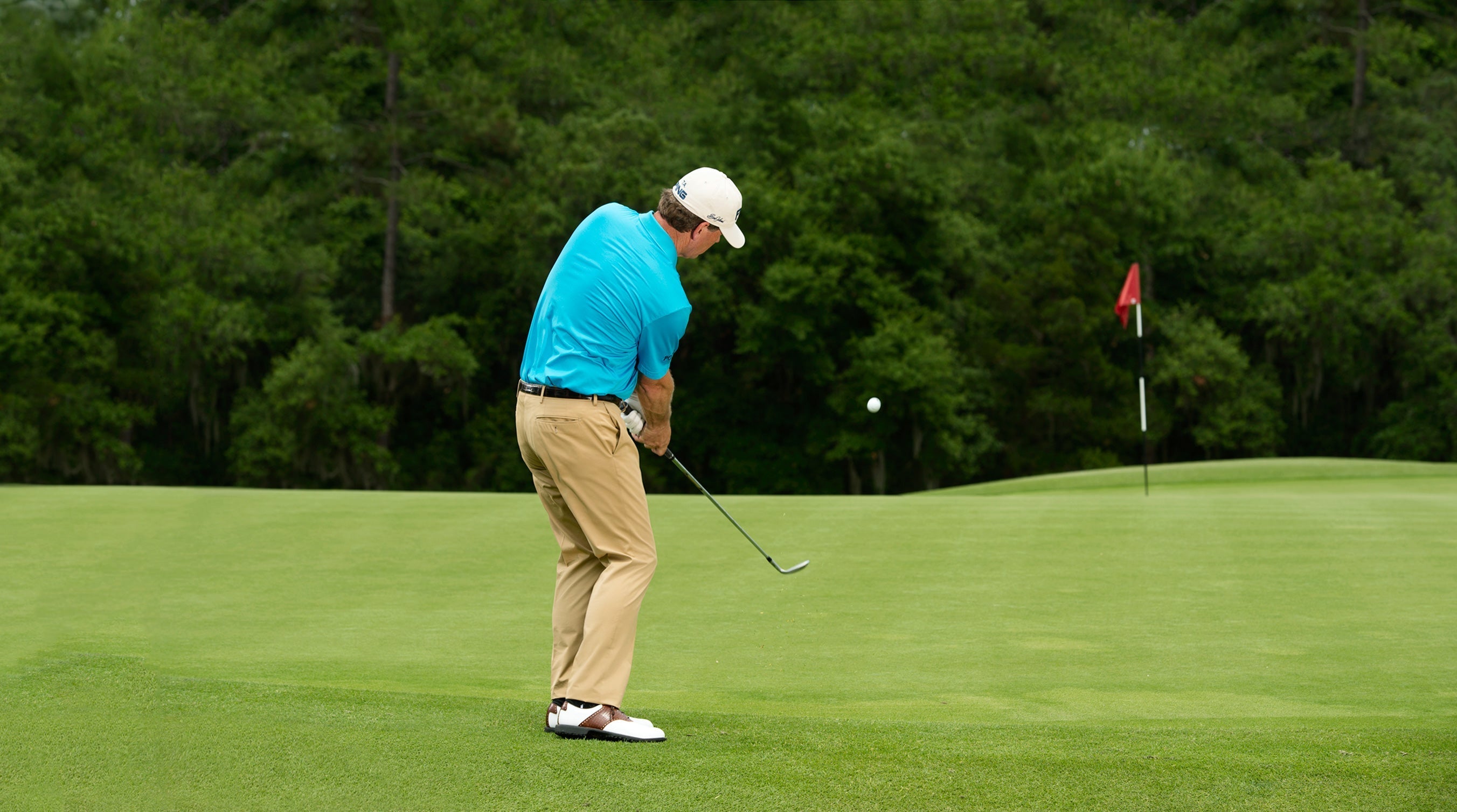 Mastering Chip Shot Alignment: Navigating Green Contours, Speed, and More